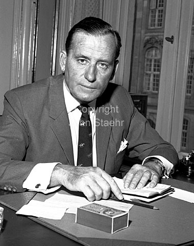 Munck, Ebbe | 6.000 historiske pressefotos - John Stæhr copyright ...